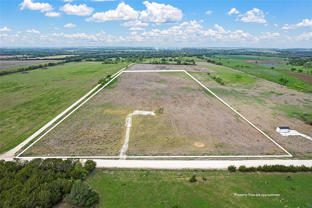 253 County Road 225, Valley Mills, TX 76689 | Zillow
