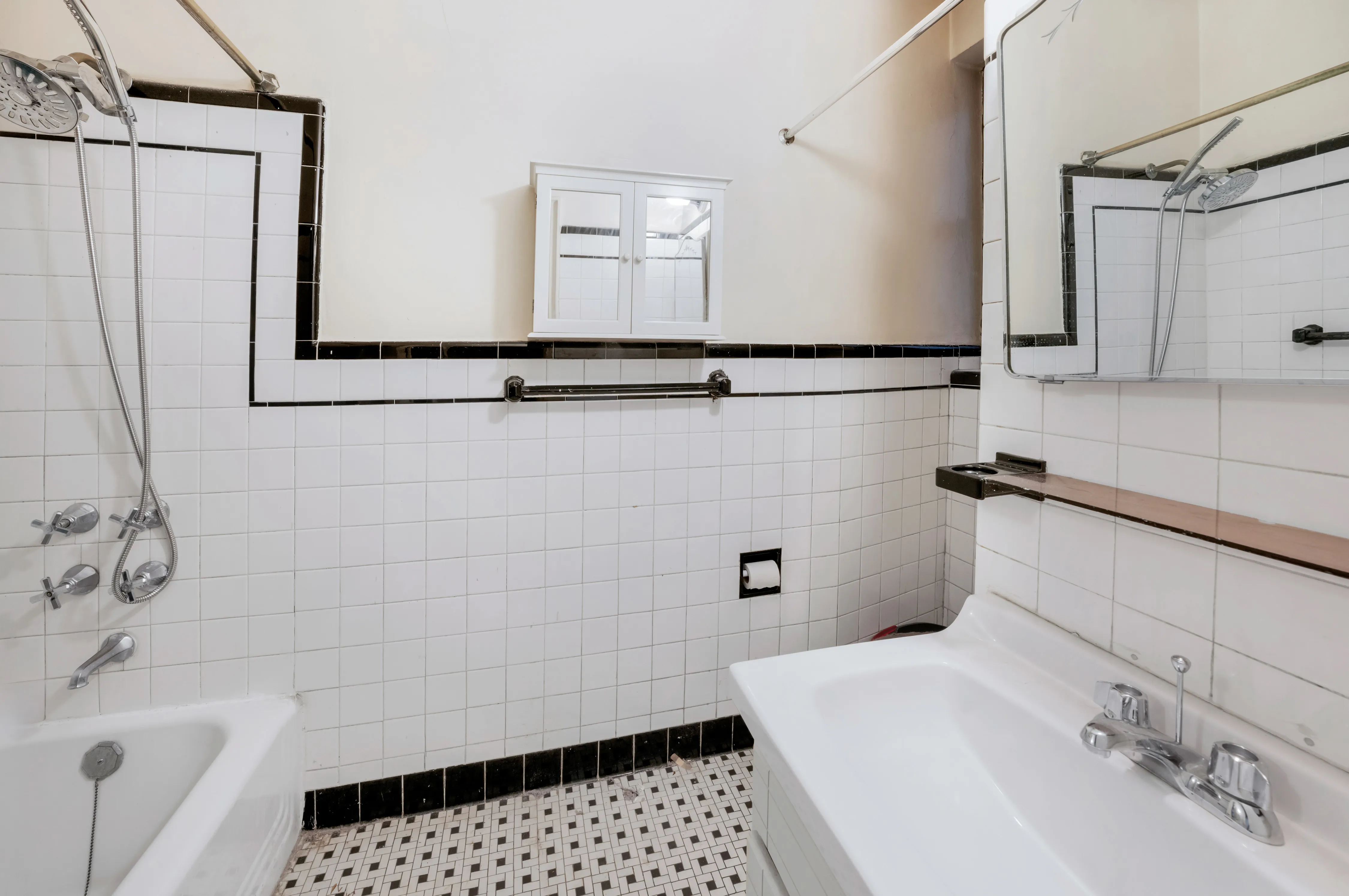 157 West 79th Street #3A in Upper West Side, Manhattan | StreetEasy