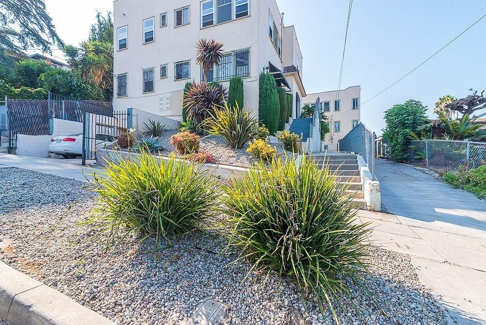 3942 Marathon St, Los Angeles, CA 90029 | Zillow