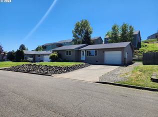 2129 Del Mar Dr, Roseburg, OR 97471 | Zillow