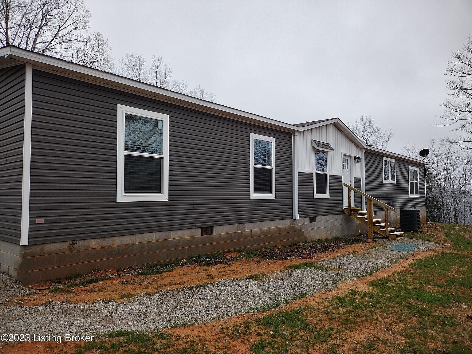 13672 N Highway 127, Albany, KY 42602 | Zillow