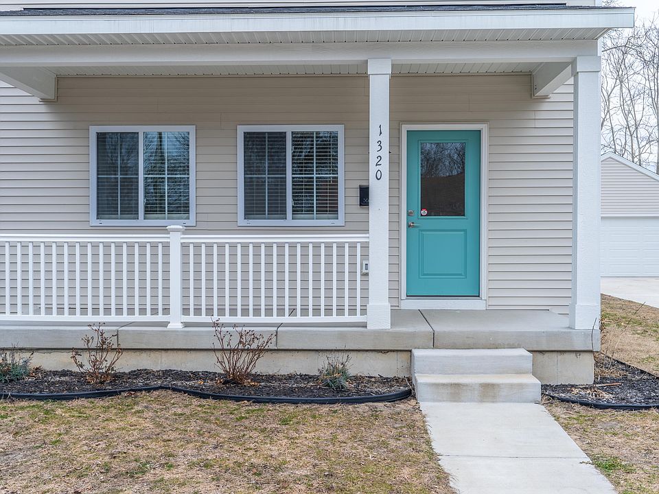 1320 Spring St, Muskegon, MI 49442 | Zillow