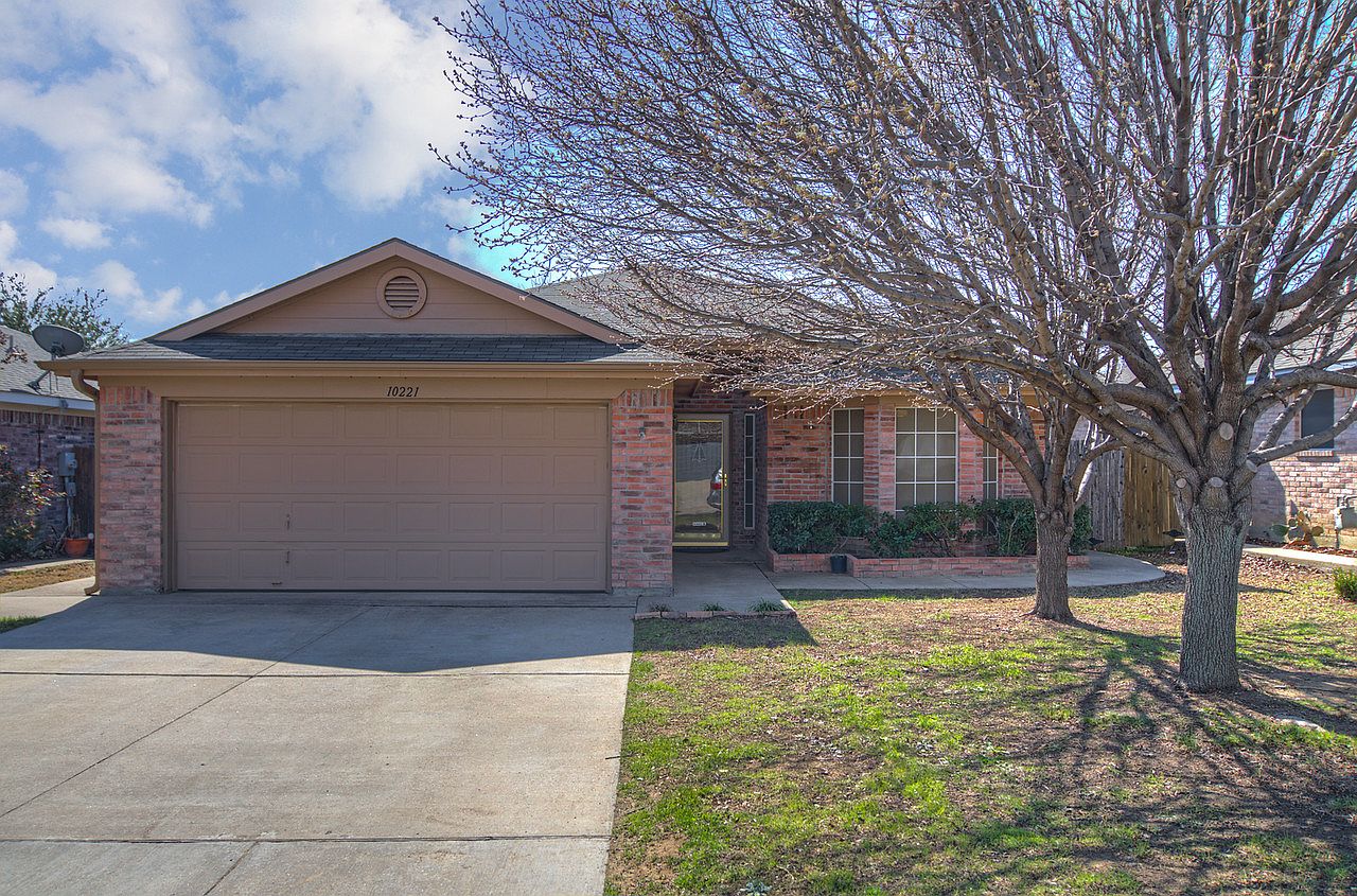 10221 Brea Canyon Rd, Fort Worth, TX 76108 | Zillow