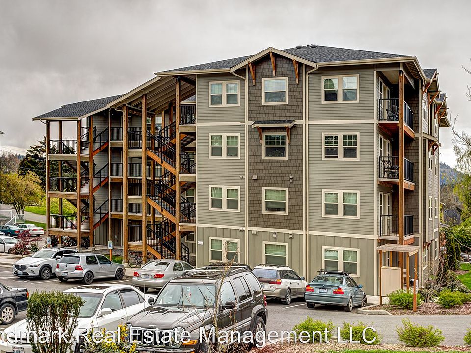 University Place Apartments - 1029 22nd St Bellingham WA | Zillow