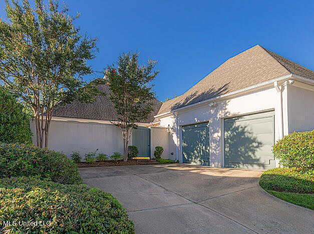 4 Northpointe Cv, Jackson, MS 39211 | Zillow