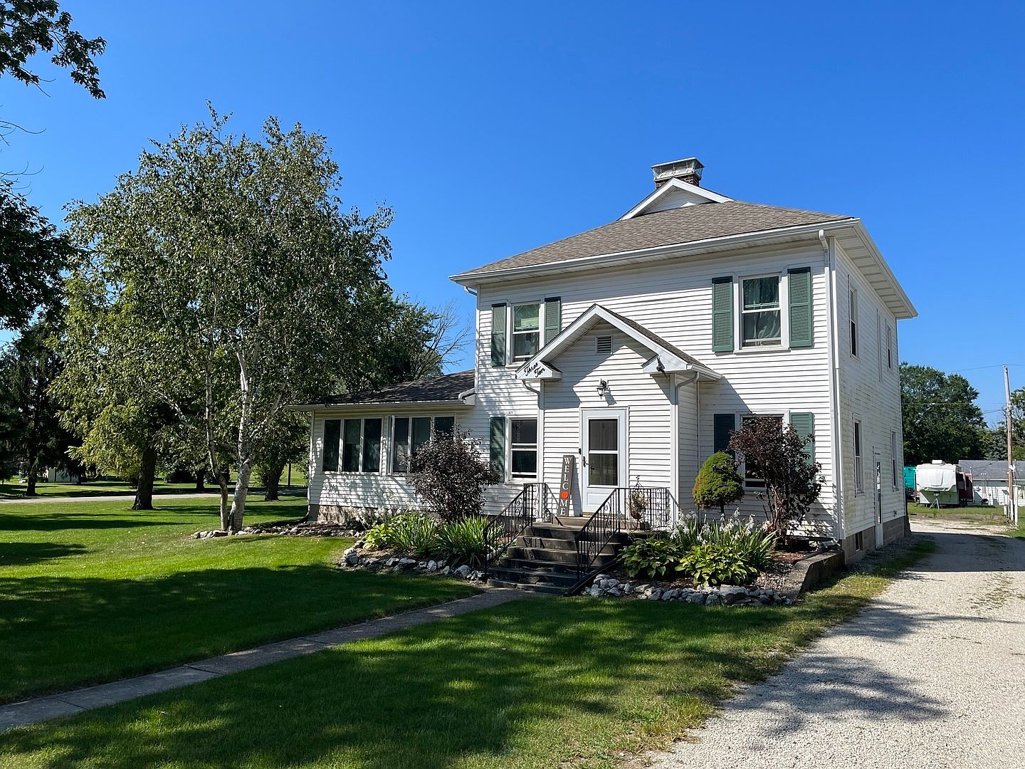 310 N Main St, Rankin, IL 60960 | Zillow