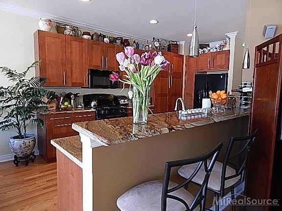 29705 Alexandra Ln, Chesterfield, MI 48047 | Zillow