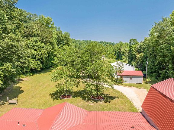 115 Pinewood Rd, Linden, TN 37096 | Zillow
