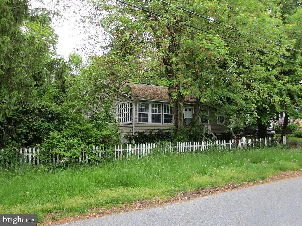 21 Hacks Point Rd, Earleville, MD 21919 | Zillow