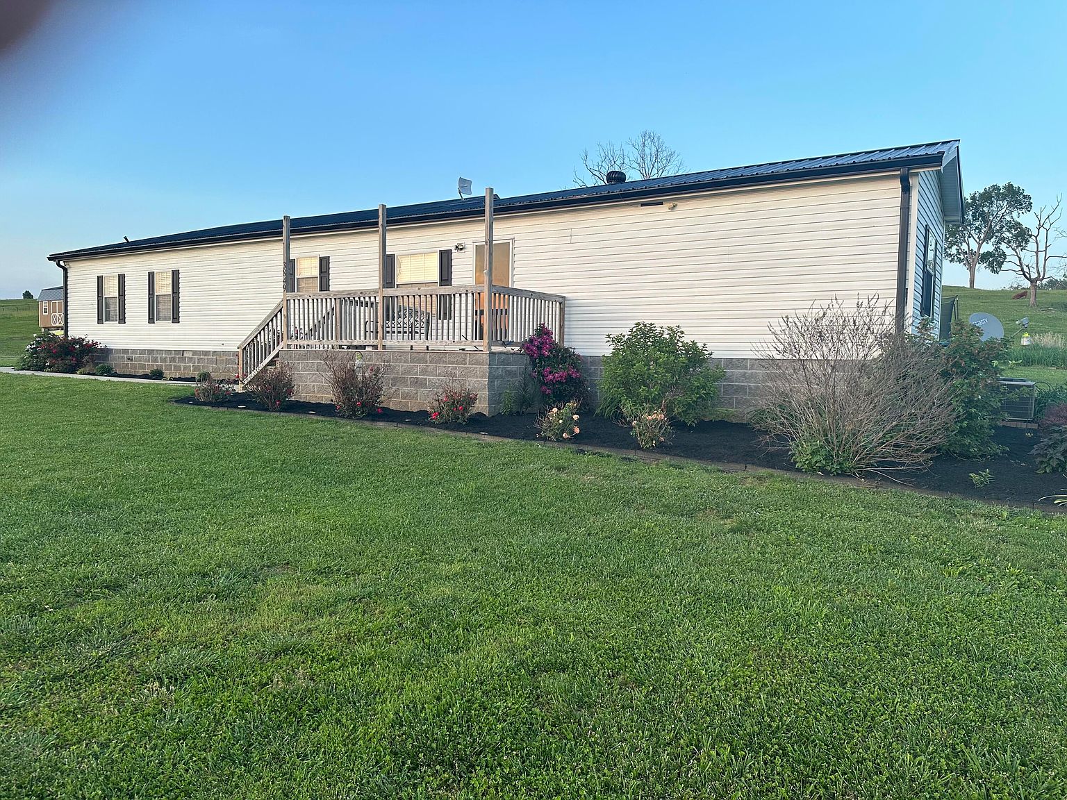 3849 White Lick Rd, Paint Lick, KY 40461 | Zillow