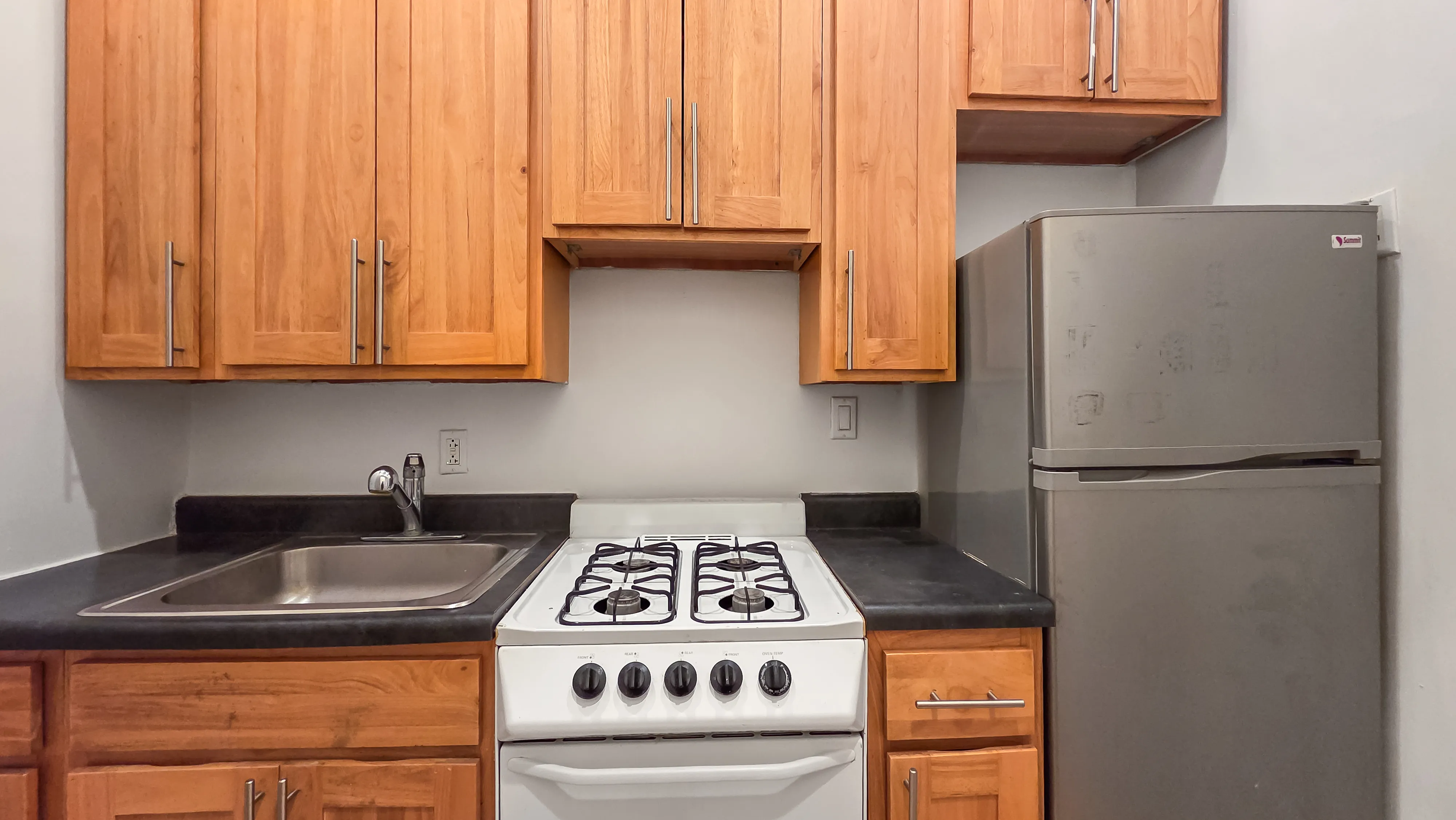 2 Pinehurst Avenue #A7 in Hudson Heights, Manhattan | StreetEasy