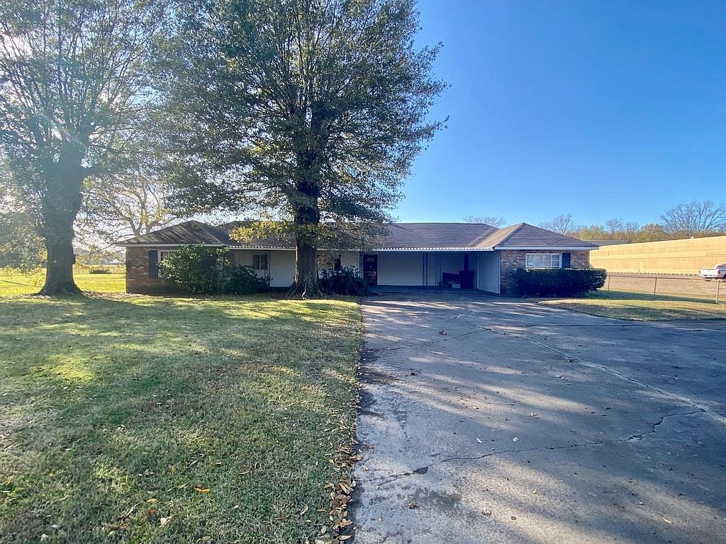 2031 Highway 1 S, Greenville, MS 38701 | Zillow