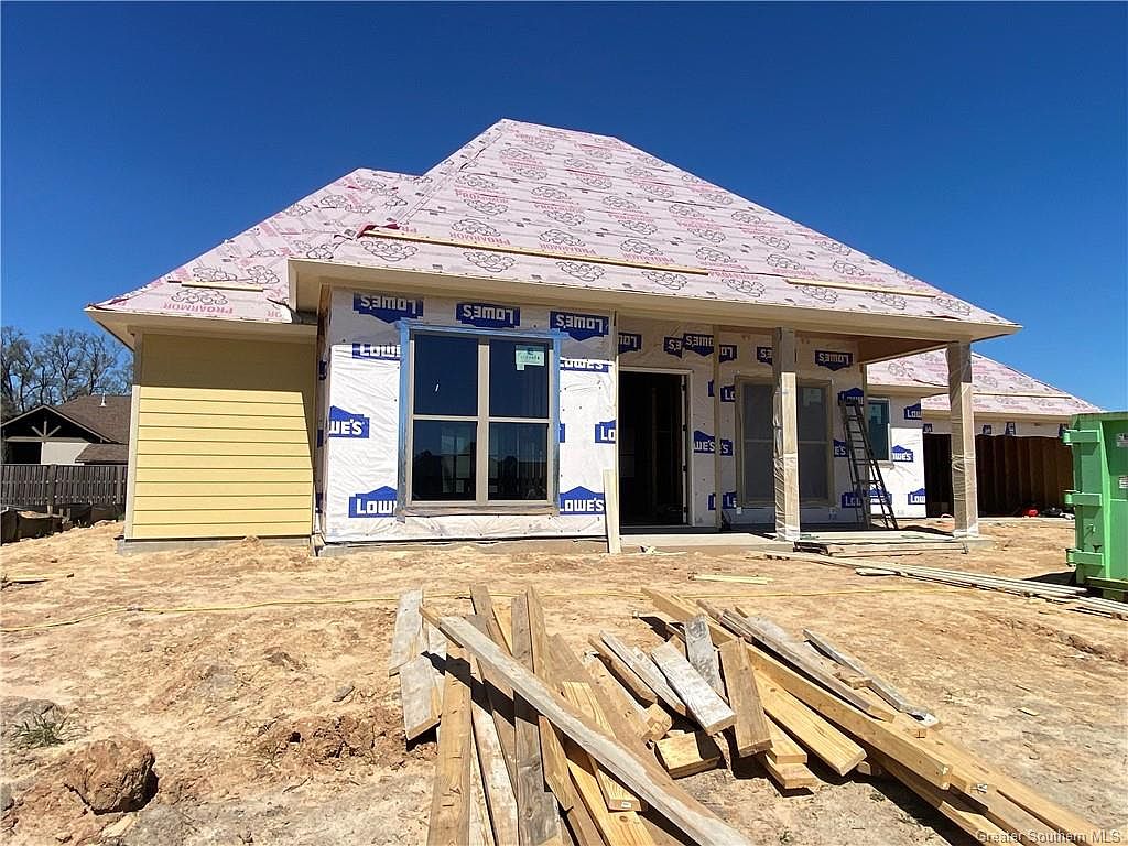 1086 Mary Diane McCall Dr, Lake Charles, LA 70605 | MLS #SWL25001776 ...