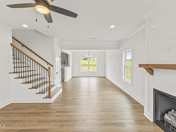 1380 Cabot Cv, Jonesborough, TN 37659 | Zillow