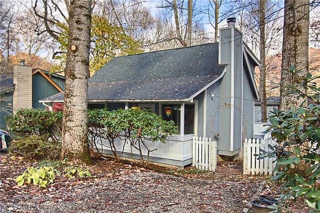 18 Gail Dr, Maggie Valley, NC 28751 | Zillow