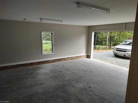 127 Keegan Ln, Denton, NC 27239 | Zillow