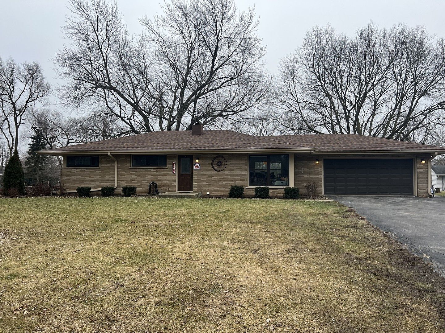6012 Route 34, Oswego, IL 60543 | Zillow