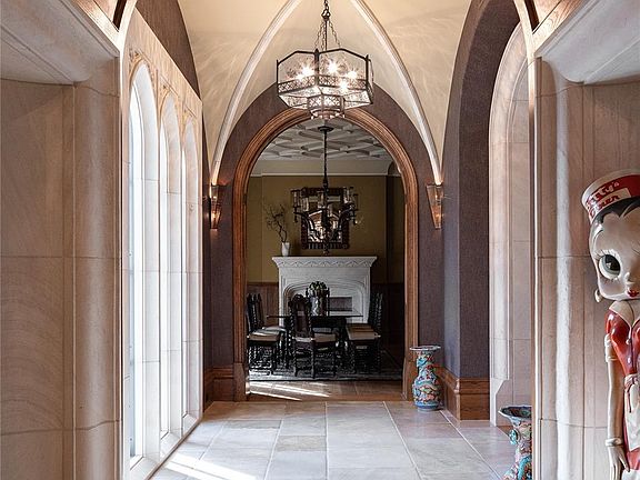 3996 Inverness Dr, Houston, TX 77019 | Zillow