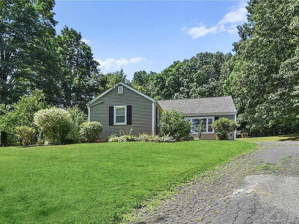 1122 Mill St, East Berlin, CT 06023 | Zillow