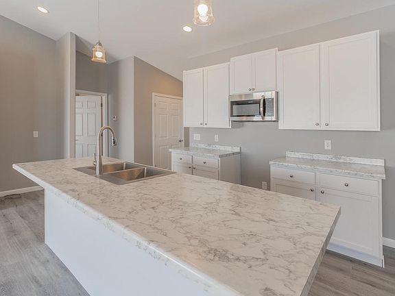 5572 GOLLA ROAD, Stevens Point, WI 54481 | MLS #22501714 | Zillow