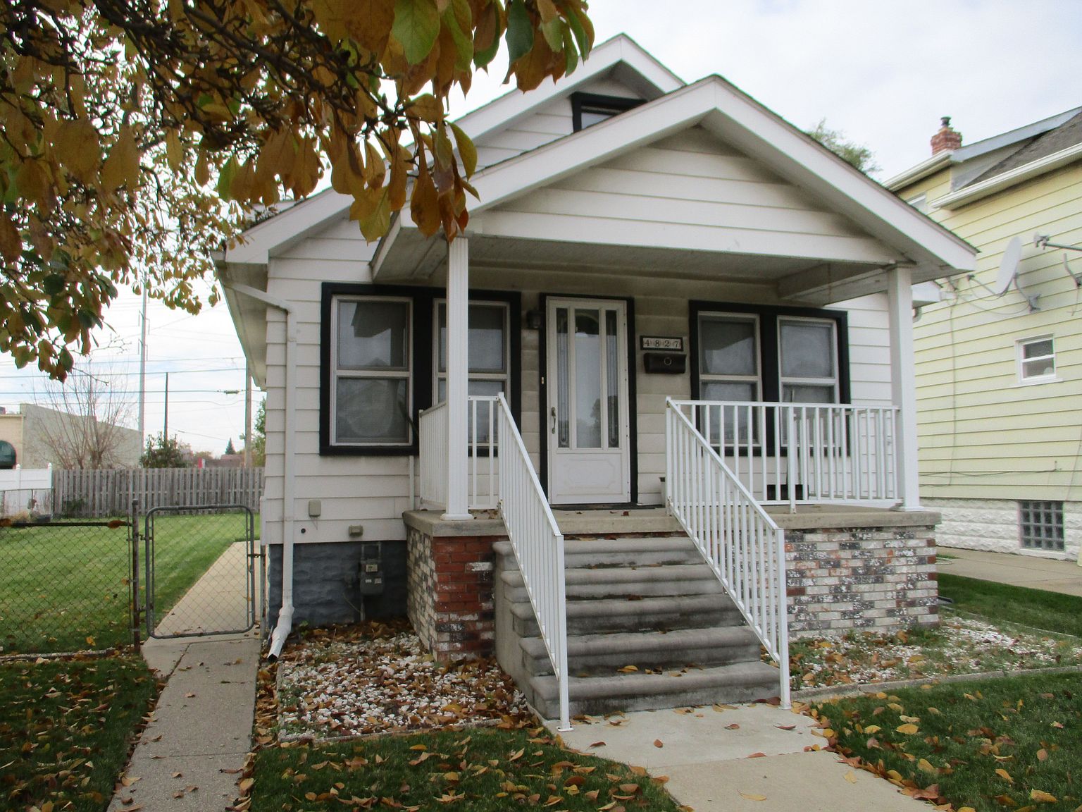 4827 Walwit St, Dearborn, MI 48126 | Zillow