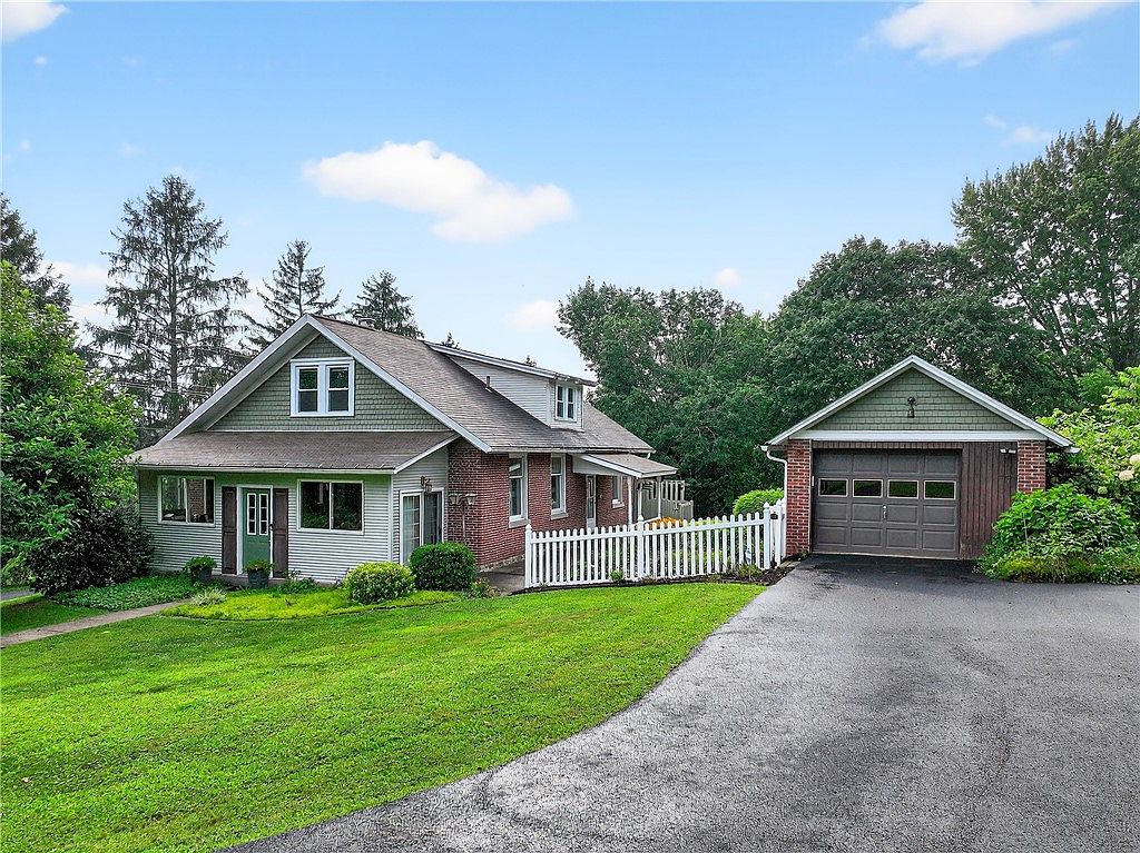 5 Barnhart Rd, Greensburg, PA 15601 | Zillow