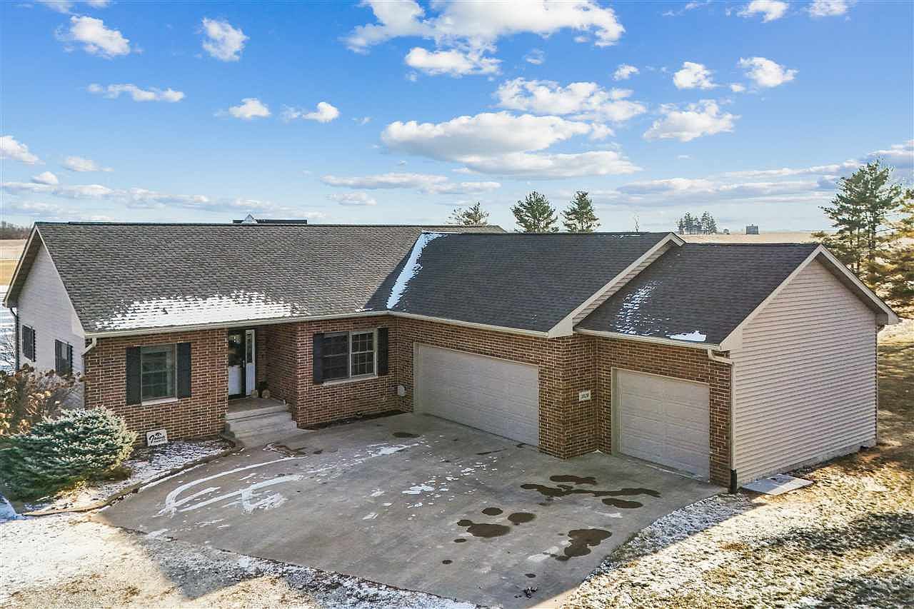 1028 Terrace Lake Ln, Crawfordsville, IA 52621 | Zillow
