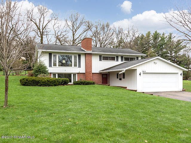 2615 Riverside Ln NE, Rochester, MN 55906 | Zillow