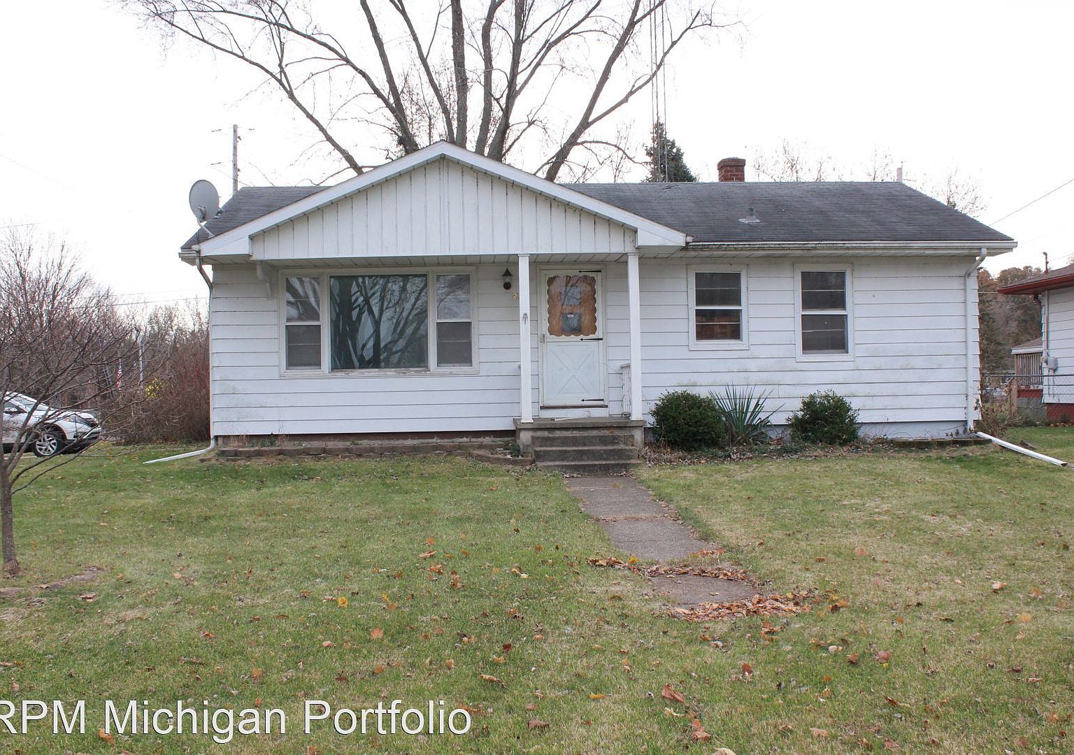 294 Messner Dr, Benton Harbor, MI 49022 | Zillow