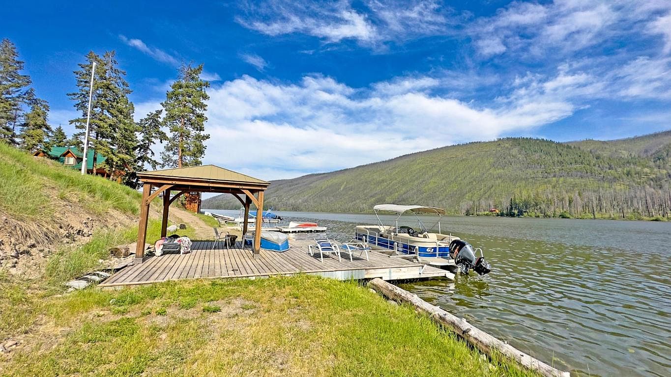 2474 Loon Lake Rd, Thompson Nicola, BC V0K 1H1 | MLS #181451KA | Zillow