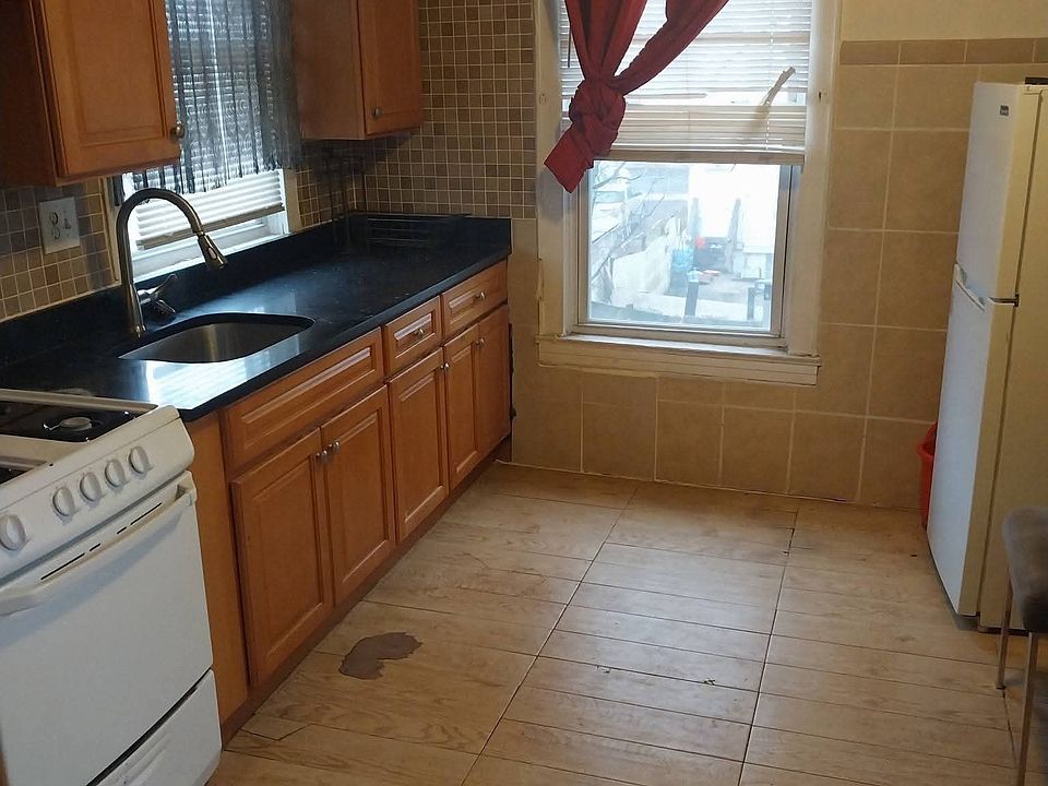 439 Mallory Ave Floor 2, Jersey City, NJ 07306 | Zillow