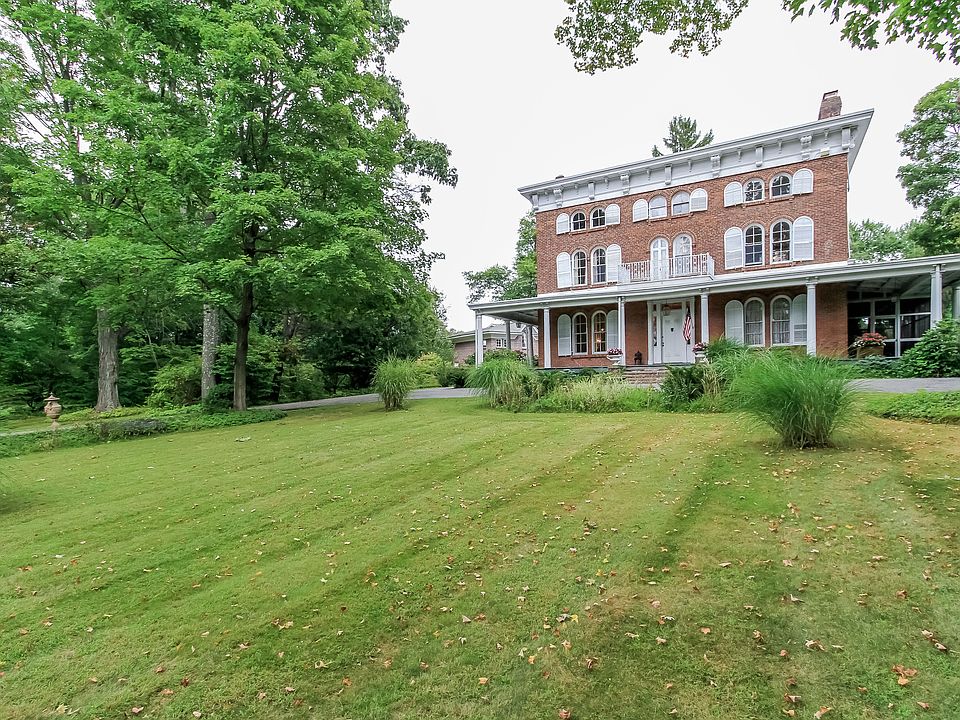 10 Robin Dr, Ossining, NY 10562 | Zillow