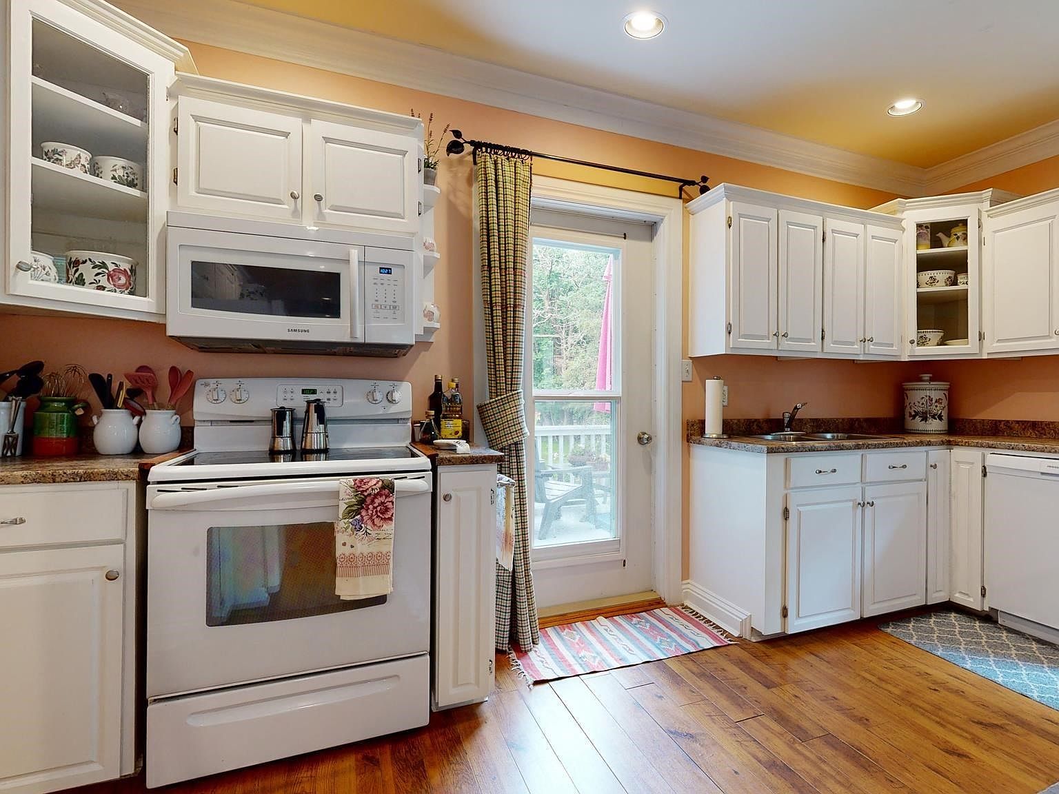 607 Saint George St, Annapolis Royal, NS B0S 1A0 | Zillow