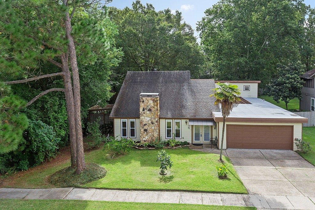922 Carriage Way, Baton Rouge, LA 70808 | Zillow