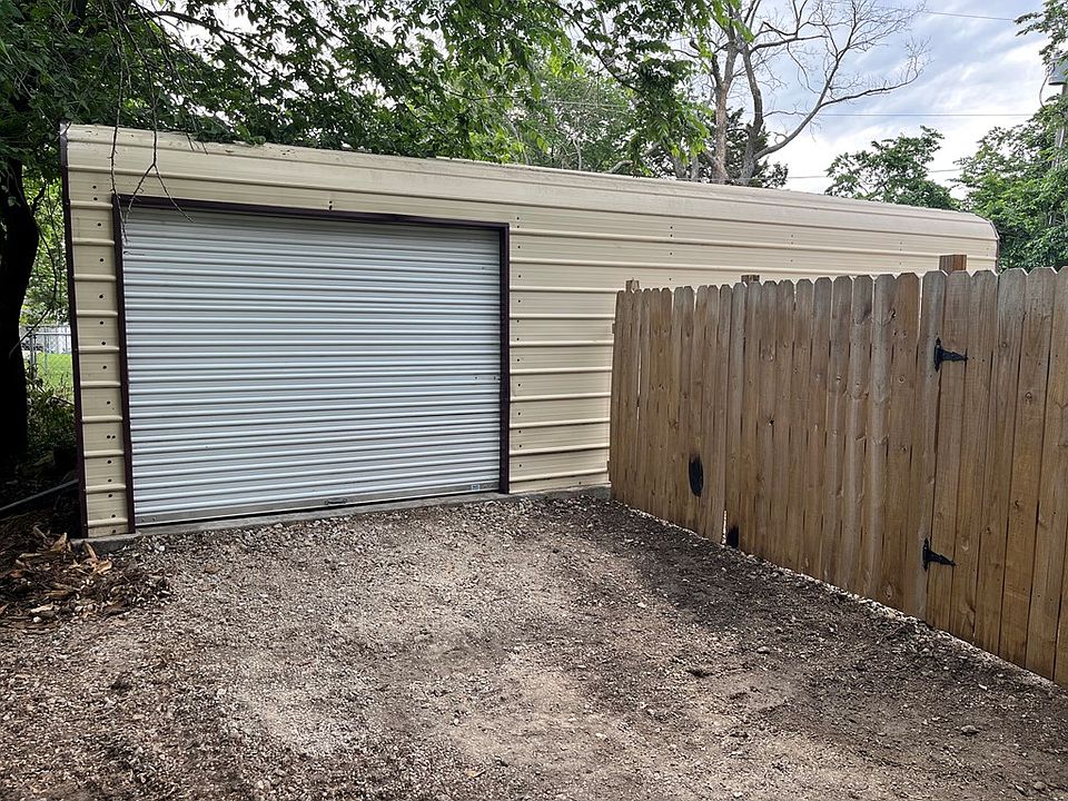 609 S 2nd St, Humboldt, KS 66748 | MLS #46833 | Zillow