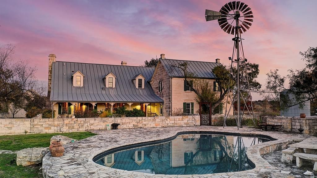 12 Old Harper Rd, Harper, TX 78631 | MLS #89946 | Zillow