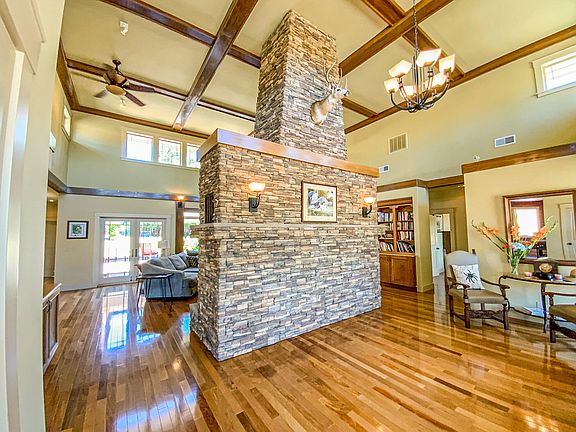 40500 Alderpoint Rd, Blocksburg, CA 95514 | MLS #267488 | Zillow