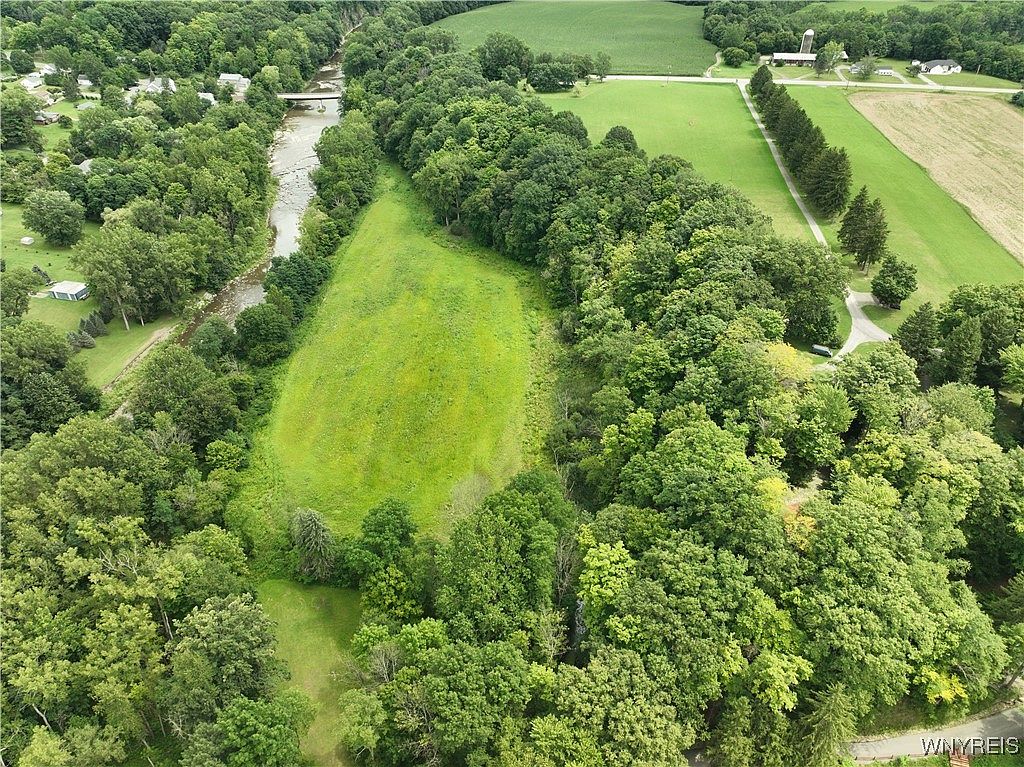 Two Rod Rd #7, East Aurora, NY 14052 | Zillow