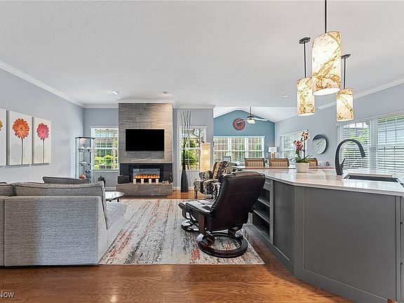 593 Cahoon Ledges Dr, Bay Village, OH 44140 | Zillow