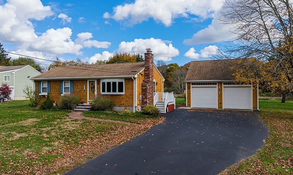 441 Forest St, North Dighton, MA 02764 | Zillow