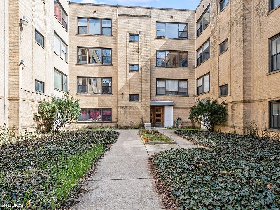 7411 N Seeley Ave APT 2C, Chicago, IL 60645 | Zillow