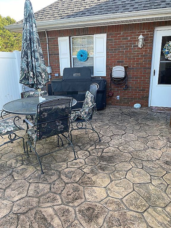 305 Alston Ridge Ct, Cornelia, GA 30531 | Zillow
