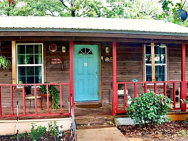 149 Wayside Dr Elgin TX | Zillow