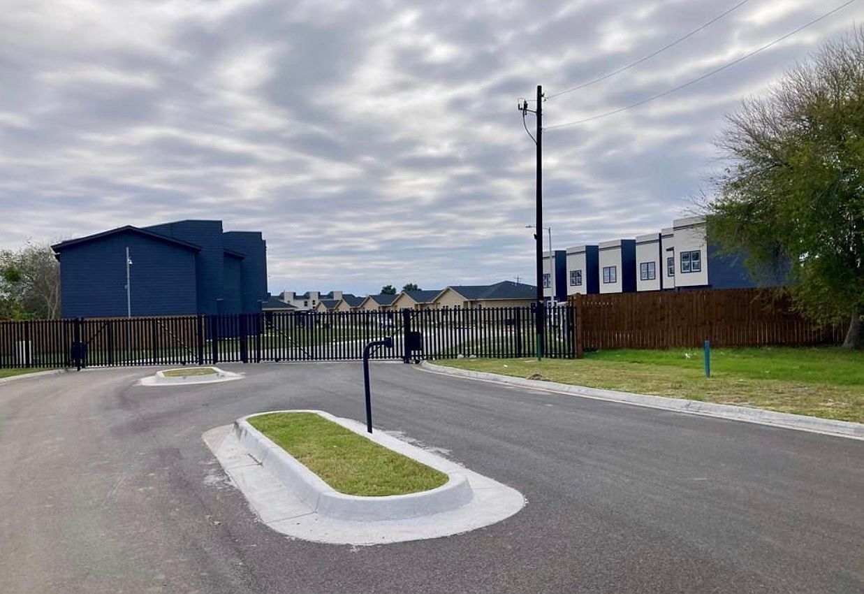 4975 Alexa Rd UNIT A, Brownsville, TX 78521 | Zillow