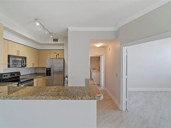 2401 NE 65th St APT 601, Fort Lauderdale, FL 33308 | MLS #A11527778 ...