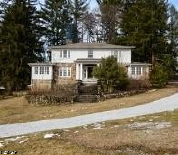 29 Winding Hollow Dr, Oak Ridge, NJ 07438 | MLS #3856725 | Zillow