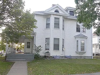 223 S Johnson - 223 S Johnson St Iowa City IA | Zillow