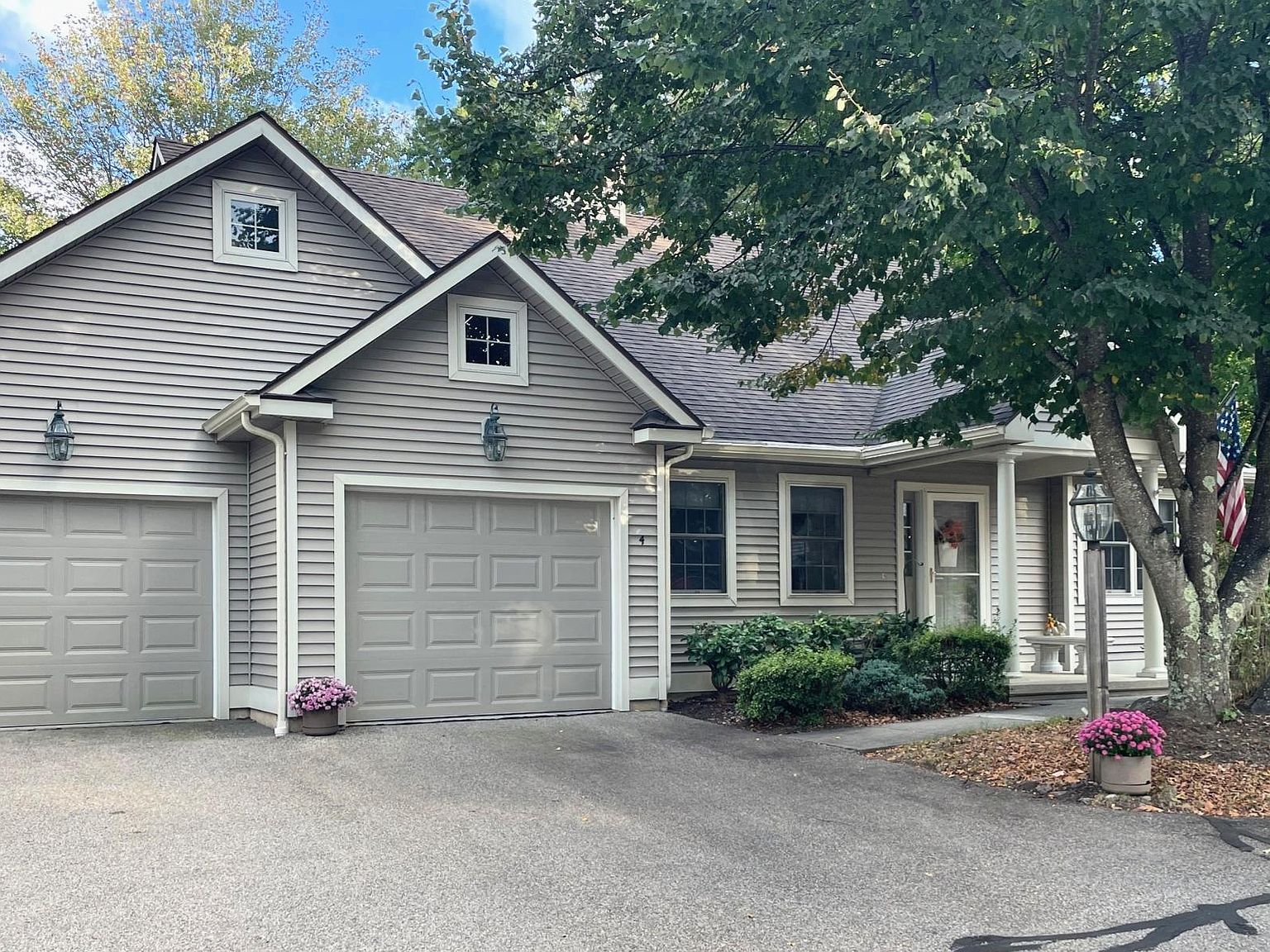 4 Gatelatch Lane #4, Niantic, CT 06357 | Zillow