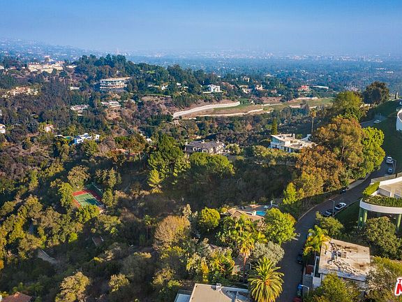 1232 Stradella Rd, Los Angeles, CA 90077