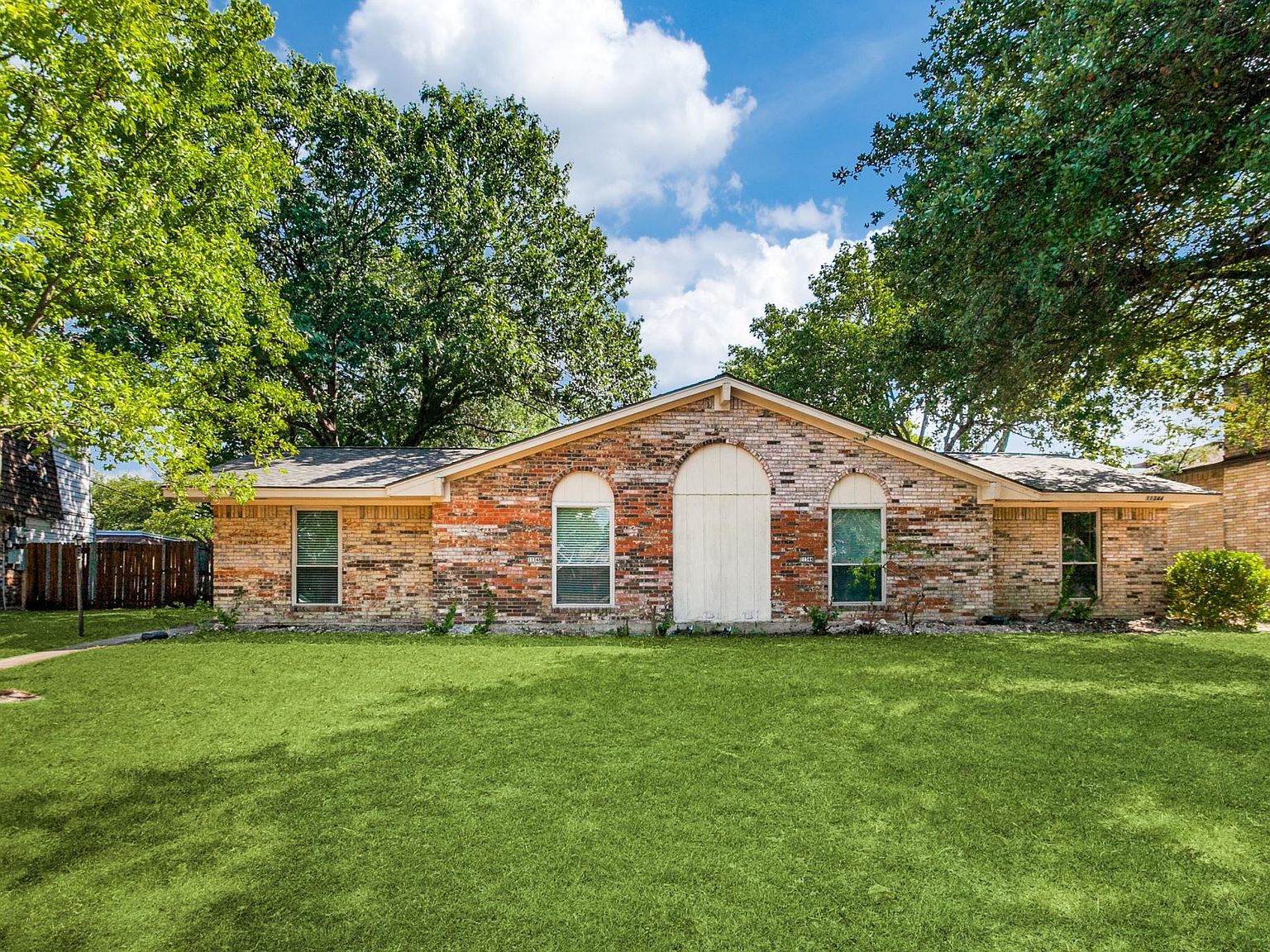 11346 McCree Rd, Dallas, TX 75238 | Zillow